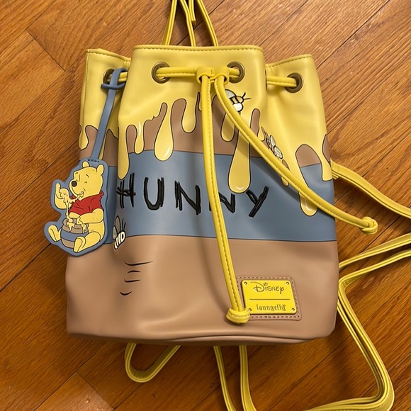 Loungefly | Bags | Loungefly Winnie The Pooh Hunny Honey Pot Backpack ...